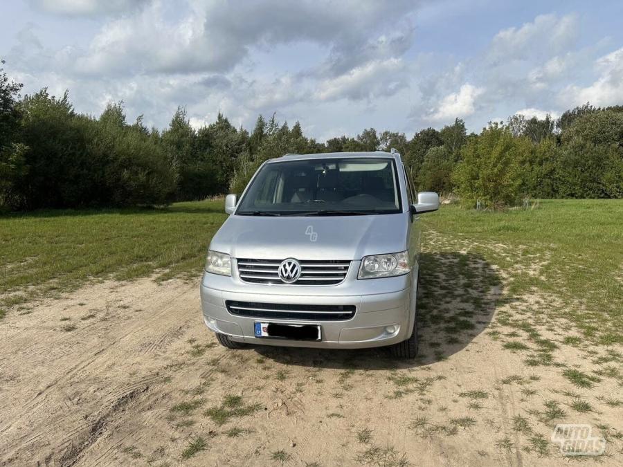 Pelēks Volkswagen Caravelle 2009 Viļņa, ar dzinēja tilpumu 2.50 L un nobraukumu 522 tūkst. km par 7499 €, foto 10 vietnē AUTOMOTO.COM.LV