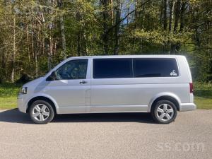 Grey Volkswagen Caravelle 2010 in Riga, with an engine capacity of 2.00 L and mileage of 181 thousand km for 8700 €, photo 6 on AUTOMOTO.COM.LV