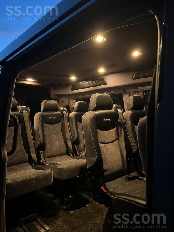 Pelēks Volkswagen Caravelle 2010 Rēzekne, ar dzinēja tilpumu 2.00 L un nobraukumu 284 tūkst. km par 13600 €, foto 9 vietnē AUTOMOTO.COM.LV