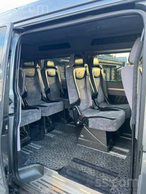 Pelēks Volkswagen Caravelle 2010 Rēzekne, ar dzinēja tilpumu 2.00 L un nobraukumu 284 tūkst. km par 13600 €, foto 19 vietnē AUTOMOTO.COM.LV