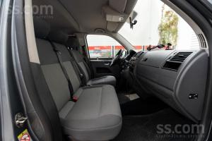 Grey Volkswagen Caravelle 2010 in Riga, with an engine capacity of 2.00 L and mileage of 260 thousand km for 11000 €, photo 12 on AUTOMOTO.COM.LV