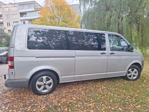 Pelēks Volkswagen Caravelle 2012 Viļņa, ar dzinēja tilpumu 2.00 L un nobraukumu 309 tūkst. km par 12300 €, foto 7 vietnē AUTOMOTO.COM.LV