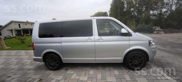 Grey Volkswagen Caravelle 2013 in Dobele, with an engine capacity of 2.00 L and mileage of 0 thousand km for 12150 €, photo 4 on AUTOMOTO.COM.LV