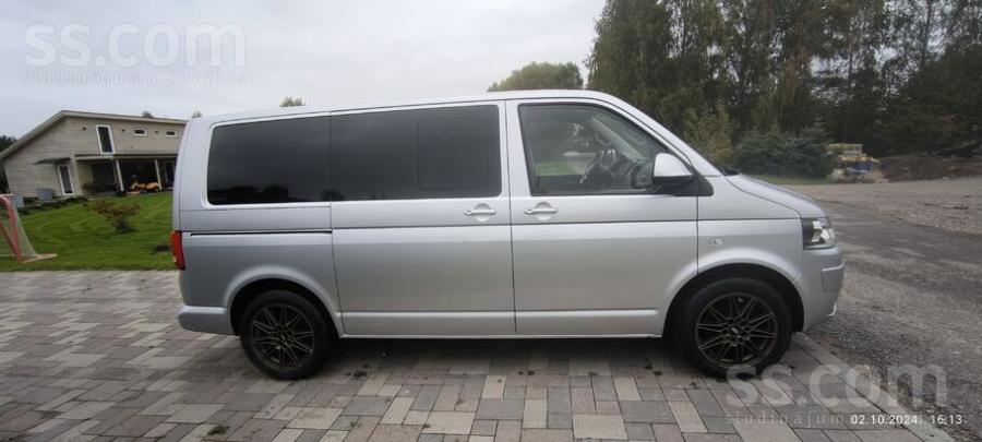 Grey Volkswagen Caravelle 2013 in Dobele, with an engine capacity of 2.00 L and mileage of 0 thousand km for 12150 €, photo 5 on AUTOMOTO.COM.LV