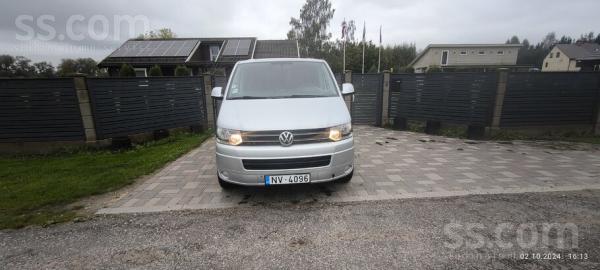 Grey Volkswagen Caravelle 2013 in Dobele, with an engine capacity of 2.00 L and mileage of 0 thousand km for 12150 €, photo 5 on AUTOMOTO.COM.LV