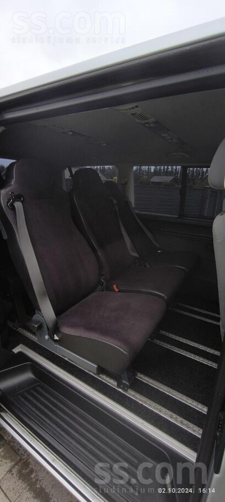 Grey Volkswagen Caravelle 2013 in Dobele, with an engine capacity of 2.00 L and mileage of 0 thousand km for 12150 €, photo 9 on AUTOMOTO.COM.LV