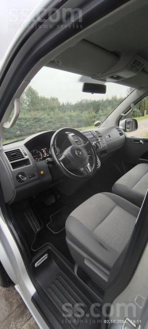 Grey Volkswagen Caravelle 2013 in Dobele, with an engine capacity of 2.00 L and mileage of 0 thousand km for 12150 €, photo 12 on AUTOMOTO.COM.LV