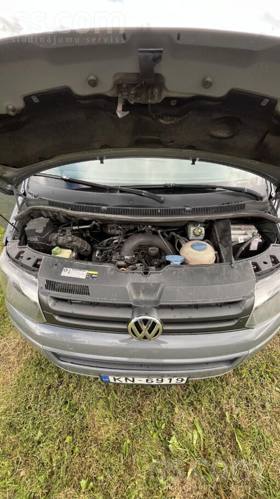 Серый Фольксваген Каравелла 2014 в Салдус, объемом двигателя 2.00 л и пробегом 351 тыс. км за 12990 €, фото 10 на AUTOMOTO.COM.LV