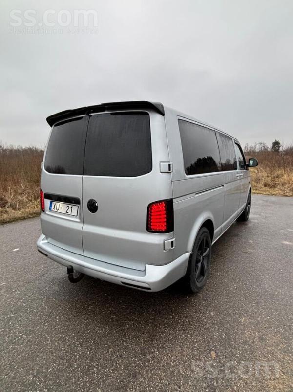 Grey Volkswagen Caravelle 2014 in Gulbene, with an engine capacity of 2.00 L and mileage of 325 thousand km for 10000 €, photo 5 on AUTOMOTO.COM.LV