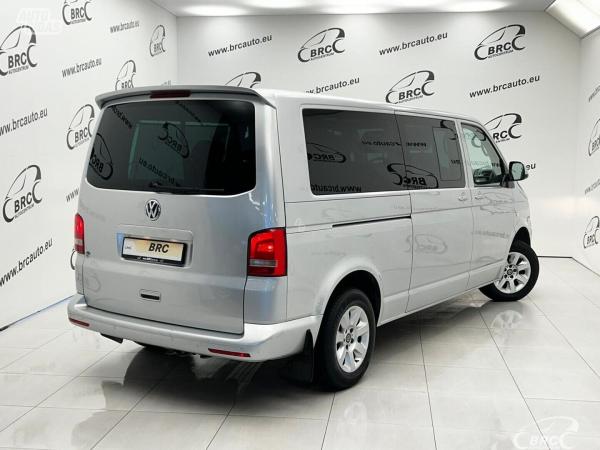 Grey Volkswagen Caravelle 2015 in Avizieniai, with an engine capacity of 2.00 L and mileage of 249 thousand km for 12500 €, photo 2 on AUTOMOTO.COM.LV