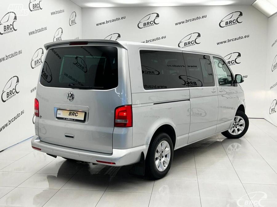 Grey Volkswagen Caravelle 2015 in Avizieniai, with an engine capacity of 2.00 L and mileage of 249 thousand km for 12500 €, photo 3 on AUTOMOTO.COM.LV