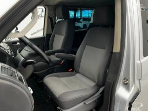Grey Volkswagen Caravelle 2015 in Avizieniai, with an engine capacity of 2.00 L and mileage of 249 thousand km for 12500 €, photo 6 on AUTOMOTO.COM.LV