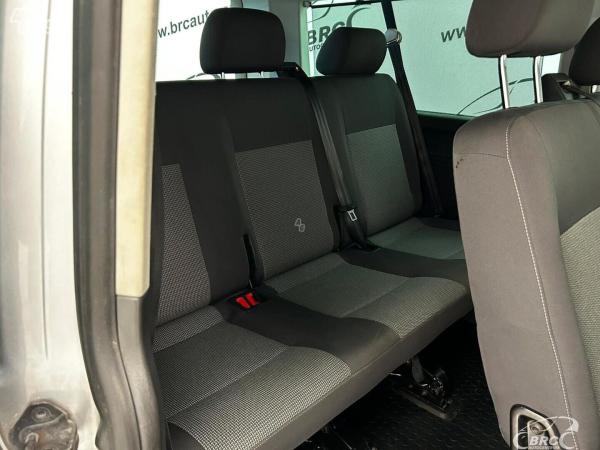 Grey Volkswagen Caravelle 2015 in Avizieniai, with an engine capacity of 2.00 L and mileage of 249 thousand km for 12500 €, photo 10 on AUTOMOTO.COM.LV