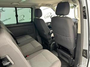 Grey Volkswagen Caravelle 2015 in Avizieniai, with an engine capacity of 2.00 L and mileage of 249 thousand km for 12500 €, photo 12 on AUTOMOTO.COM.LV