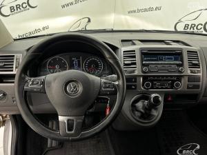 Grey Volkswagen Caravelle 2015 in Avizieniai, with an engine capacity of 2.00 L and mileage of 249 thousand km for 12500 €, photo 14 on AUTOMOTO.COM.LV