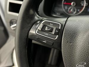 Grey Volkswagen Caravelle 2015 in Avizieniai, with an engine capacity of 2.00 L and mileage of 249 thousand km for 12500 €, photo 15 on AUTOMOTO.COM.LV