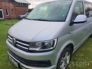 Pelēks Volkswagen Caravelle 2016 Rīga, ar dzinēja tilpumu 2.00 L un nobraukumu 347 tūkst. km par 15900 €, foto 4 vietnē AUTOMOTO.COM.LV