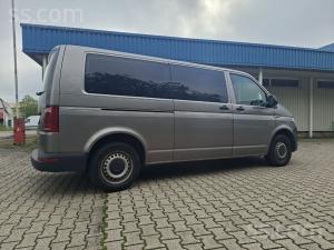 Grey Volkswagen Caravelle 2017 in Riga, with an engine capacity of 2.00 L and mileage of 460 thousand km for 18750 €, photo 7 on AUTOMOTO.COM.LV