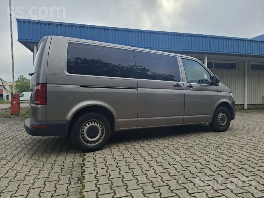 Grey Volkswagen Caravelle 2017 in Riga, with an engine capacity of 2.00 L and mileage of 460 thousand km for 18750 €, photo 7 on AUTOMOTO.COM.LV