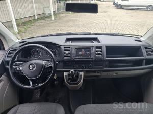 Grey Volkswagen Caravelle 2017 in Riga, with an engine capacity of 2.00 L and mileage of 460 thousand km for 18750 €, photo 10 on AUTOMOTO.COM.LV