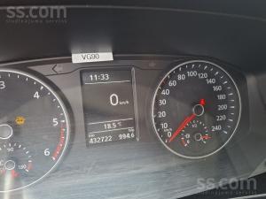 Pelēks Volkswagen Caravelle 2017 Rīga, ar dzinēja tilpumu 2.00 L un nobraukumu 432 tūkst. km par 17550 €, foto 9 vietnē AUTOMOTO.COM.LV