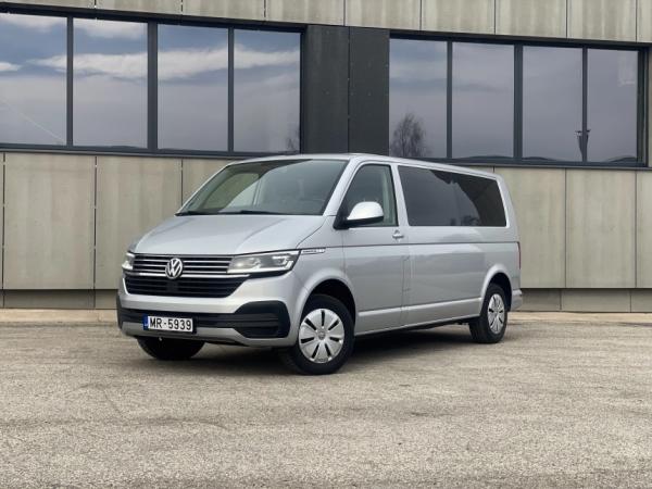 Pelēks Volkswagen Caravelle 2020 Rīga, ar dzinēja tilpumu 2.00 L un nobraukumu 87 tūkst. km par 35990 €, foto 1 vietnē AUTOMOTO.COM.LV