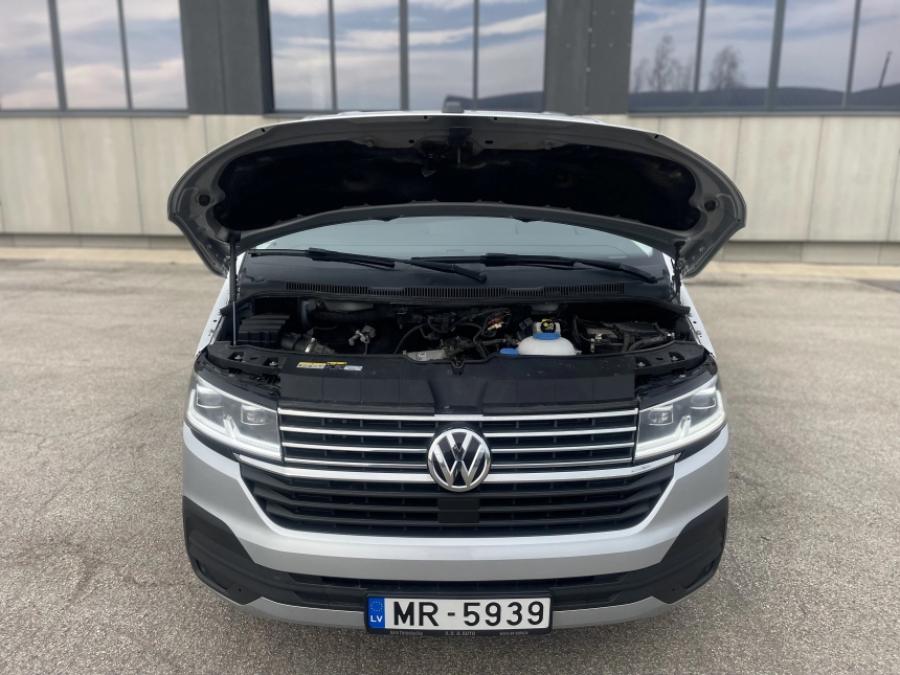 Pelēks Volkswagen Caravelle 2020 Rīga, ar dzinēja tilpumu 2.00 L un nobraukumu 87 tūkst. km par 35990 €, foto 19 vietnē AUTOMOTO.COM.LV