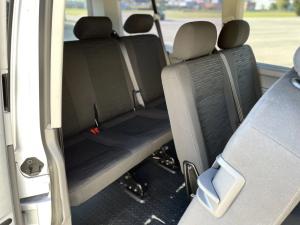 Pelēks Volkswagen Caravelle 2020 Rīga, ar dzinēja tilpumu 2.00 L un nobraukumu 87 tūkst. km par 35990 €, foto 24 vietnē AUTOMOTO.COM.LV