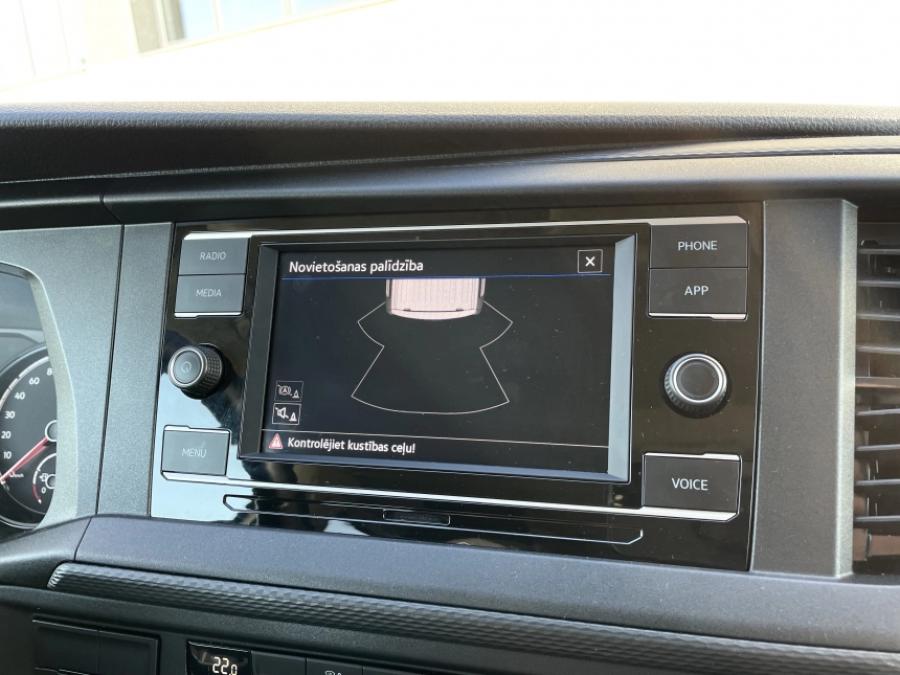 Pelēks Volkswagen Caravelle 2020 Rīga, ar dzinēja tilpumu 2.00 L un nobraukumu 87 tūkst. km par 35990 €, foto 32 vietnē AUTOMOTO.COM.LV