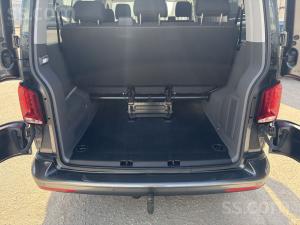 Pelēks Volkswagen Caravelle 2022 Valmiera, ar dzinēja tilpumu 2.00 L un nobraukumu 34 tūkst. km par 37500 €, foto 9 vietnē AUTOMOTO.COM.LV