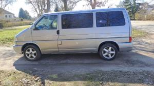 Grey Volkswagen Caravelle 1999 in Vilnius, with an engine capacity of 2.50 L and mileage of 3285 thousand km for 6750 €, photo 6 on AUTOMOTO.COM.LV