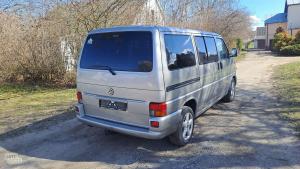 Grey Volkswagen Caravelle 1999 in Vilnius, with an engine capacity of 2.50 L and mileage of 3285 thousand km for 6750 €, photo 18 on AUTOMOTO.COM.LV