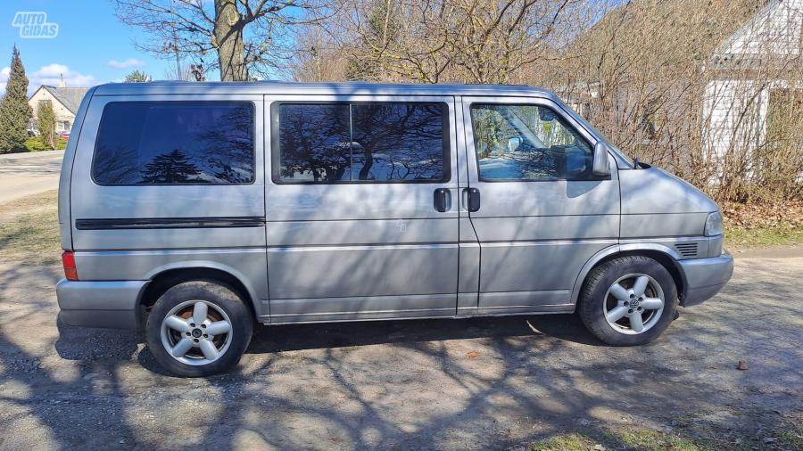 Grey Volkswagen Caravelle 1999 in Vilnius, with an engine capacity of 2.50 L and mileage of 3285 thousand km for 6750 €, photo 22 on AUTOMOTO.COM.LV