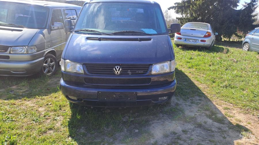 Grey Volkswagen Caravelle 1999 in Vilnius, with an engine capacity of 2.50 L and mileage of 3285 thousand km for 6750 €, photo 24 on AUTOMOTO.COM.LV