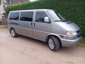 Pelēks Volkswagen Caravelle 1999 Jelgava, ar dzinēja tilpumu 2.50 L un nobraukumu 422 tūkst. km par 2650 €, foto  vietnē AUTOMOTO.COM.LV