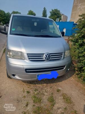 Pelēks Volkswagen Caravelle 2005 Marijampole, ar dzinēja tilpumu 2.50 L un nobraukumu 348 tūkst. km par 3650 €, foto  vietnē AUTOMOTO.COM.LV