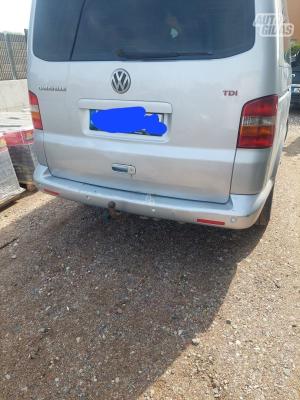 Pelēks Volkswagen Caravelle 2005 Marijampole, ar dzinēja tilpumu 2.50 L un nobraukumu 348 tūkst. km par 3650 €, foto 2 vietnē AUTOMOTO.COM.LV