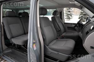 Pelēks Volkswagen Caravelle 2011 Jelgava, ar dzinēja tilpumu 2.00 L un nobraukumu 437 tūkst. km par 10900 €, foto 17 vietnē AUTOMOTO.COM.LV