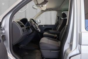 Pelēks Volkswagen Caravelle 2011 Marijampole, ar dzinēja tilpumu 1.97 L un nobraukumu 314 tūkst. km par 13950 €, foto 21 vietnē AUTOMOTO.COM.LV