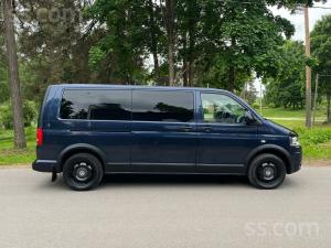 Grey Volkswagen Caravelle 2011 in Riga, with an engine capacity of 2.00 L and mileage of 0 thousand km for 8999 €, photo 7 on AUTOMOTO.COM.LV