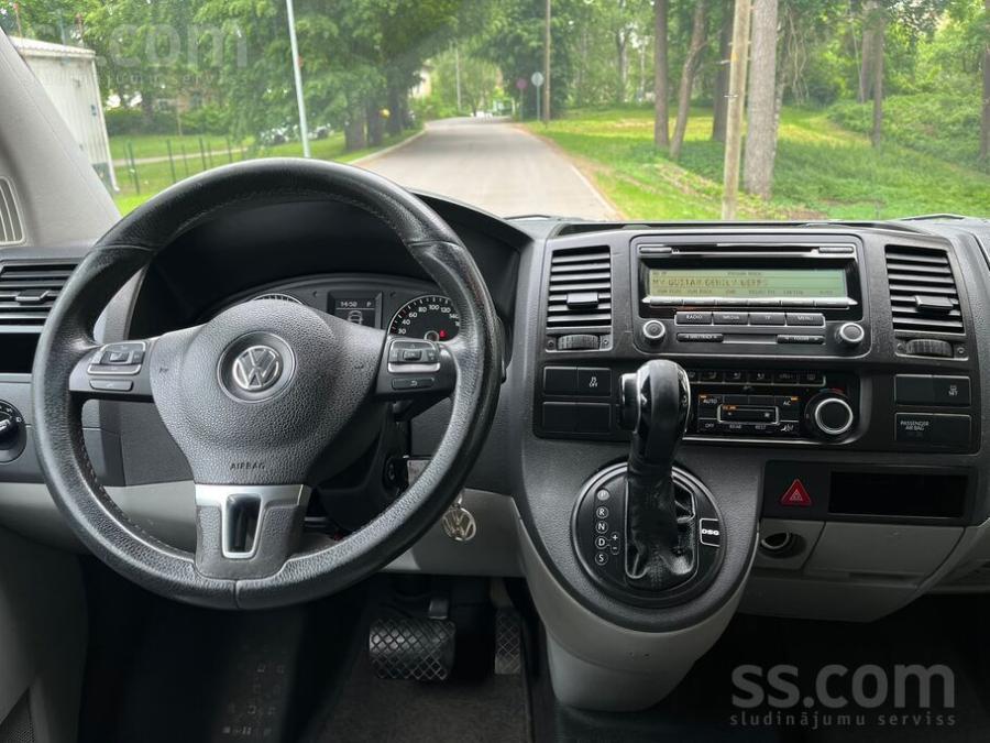 Grey Volkswagen Caravelle 2011 in Riga, with an engine capacity of 2.00 L and mileage of 0 thousand km for 8999 €, photo 12 on AUTOMOTO.COM.LV