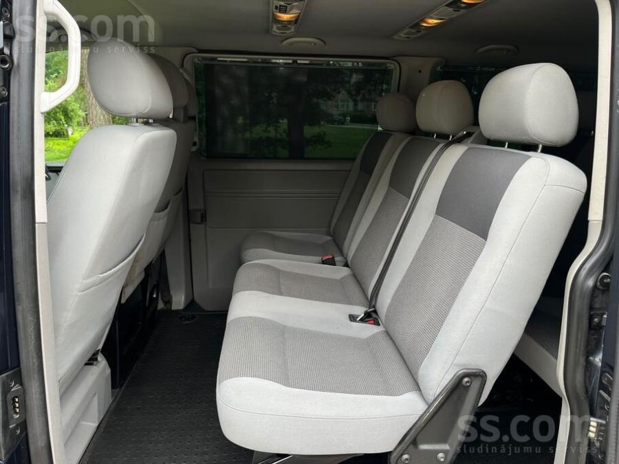 Grey Volkswagen Caravelle 2011 in Riga, with an engine capacity of 2.00 L and mileage of 0 thousand km for 8999 €, photo 23 on AUTOMOTO.COM.LV