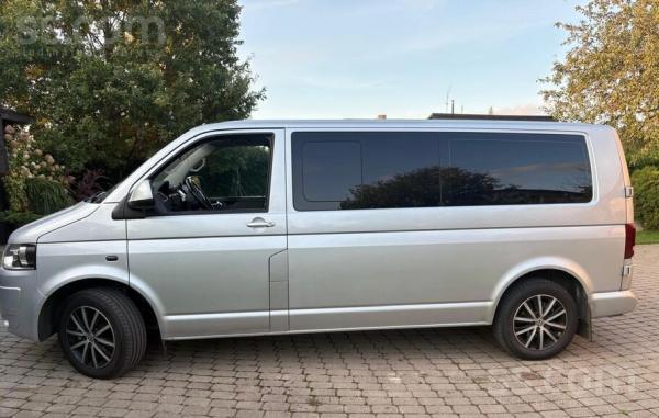 Grey Volkswagen Caravelle 2011 in Riga, with an engine capacity of 2.00 L and mileage of 367 thousand km for 10900 €, photo 11 on AUTOMOTO.COM.LV