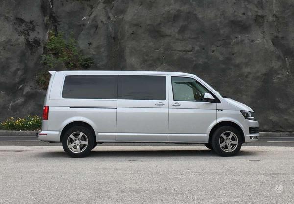 Volkswagen Caravelle 2017 Klaipėda vietnē Pelēks Volkswagen Caravelle 2017 Klaipėda, ar dzinēja tilpumu 1.97 L un nobraukumu 270 tūkst. km par 15500 €, foto 1 vietnē AUTOMOTO.COM.LV