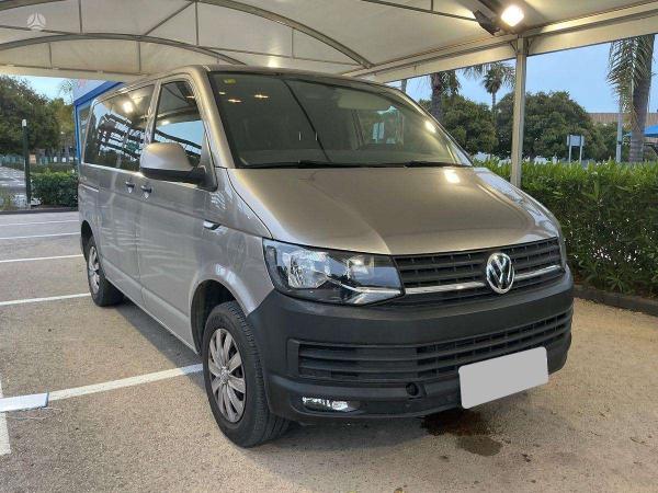 Pelēks Volkswagen Caravelle 2019 Viļņa, ar dzinēja tilpumu 1.97 L un nobraukumu 267 tūkst. km par 14000 €, foto 9 vietnē AUTOMOTO.COM.LV