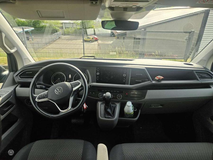 Grey Volkswagen Caravelle 2023 in Radviliskis, with an engine capacity of 1.97 L and mileage of 230 thousand km for 28700 €, photo 14 on AUTOMOTO.COM.LV