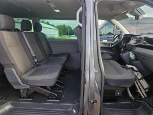 Grey Volkswagen Caravelle 2023 in Radviliskis, with an engine capacity of 1.97 L and mileage of 230 thousand km for 28700 €, photo 17 on AUTOMOTO.COM.LV
