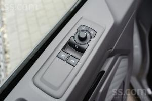 Grey Volkswagen Caravelle 2025 in Riga, with an engine capacity of 2.00 L and mileage of 11 thousand km for 47900 €, photo 9 on AUTOMOTO.COM.LV