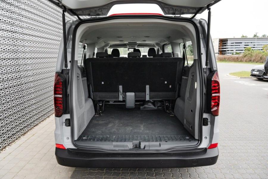 Grey Volkswagen Caravelle 2026 in Marupe, with an engine capacity of 2.00 L and mileage of 11 thousand km for 44900 €, photo 27 on AUTOMOTO.COM.LV