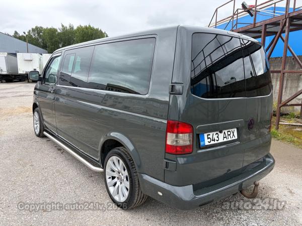 Pelēks Volkswagen Caravelle 2006 Rapla, ar dzinēja tilpumu 2.50 L un nobraukumu 479 tūkst. km par 8500 €, foto 4 vietnē AUTOMOTO.COM.LV
